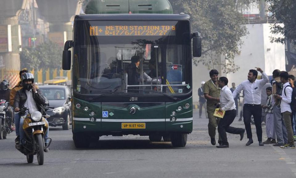 12 new AC buses soon to ply on Noida roads: NMRC | Hindustan Times