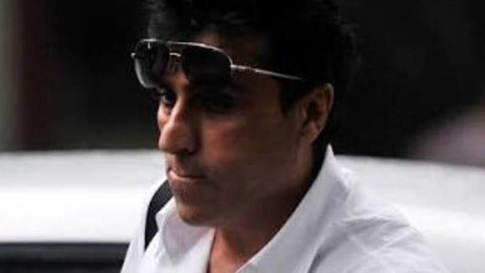 Rape case registered against Chennai Express producer Karim Morani ...