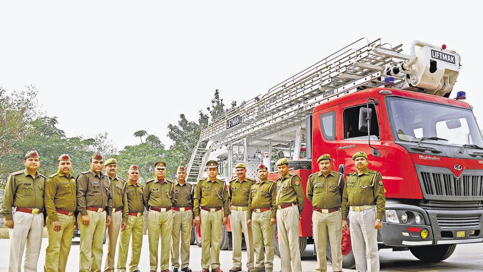 Noida firemen’s 60-second response helped rescue 250 people trapped by ...