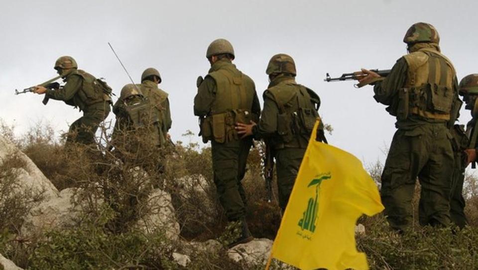 Syrian army and Hezbollah fighters take village from Islamic State ...
