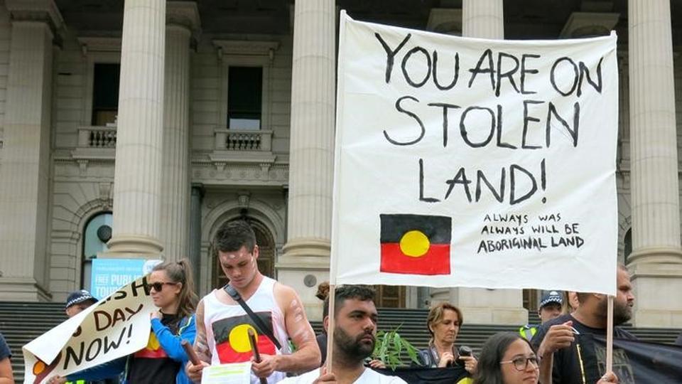 Thousands of protestors mar Australia Day celebrations, hold ‘Invasion ... Thousands of protestors mar Australia Day celebrations, hold ‘Invasion ...
