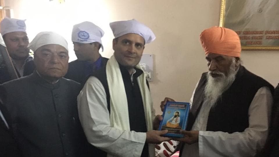 Rahul Gandhi visits Dera Ballan to woo Dalits | Hindustan Times