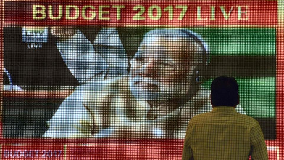 Budget 2017 MP Govt Hails Move Towards Digitisation Transparency In budget-2017-mp-govt-hails-move-towards-digitisation-transparency-in