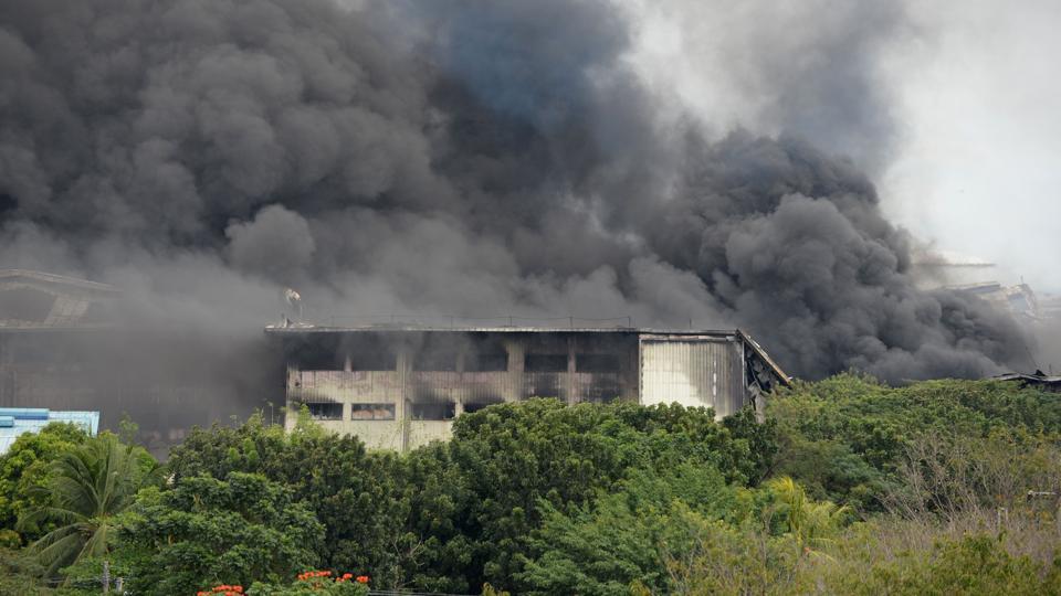 More than 120 injured in fire at Philippines factory complex | World News
