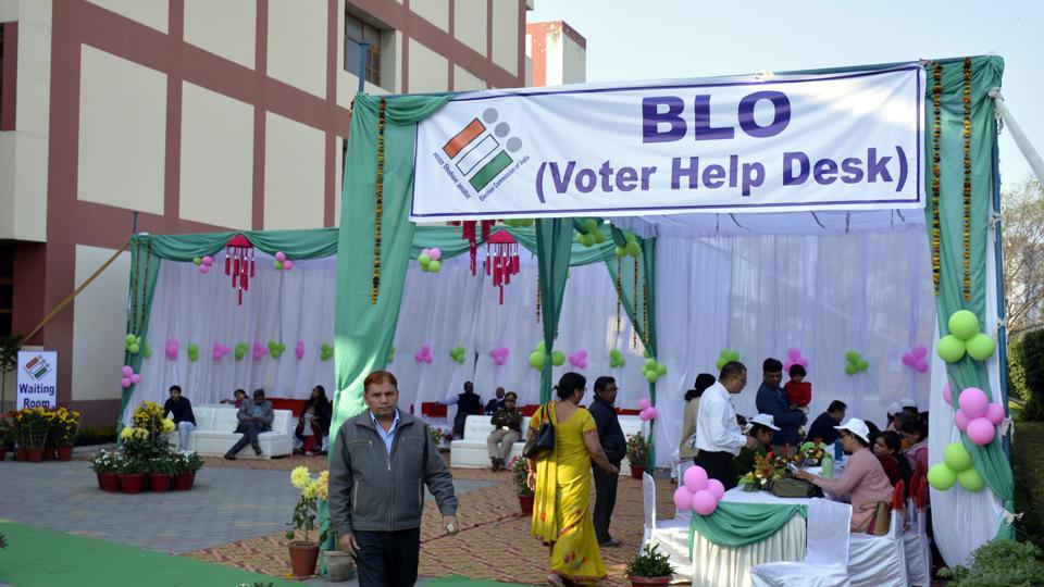 Ghaziabad voters in awe of model polling centres | Hindustan Times