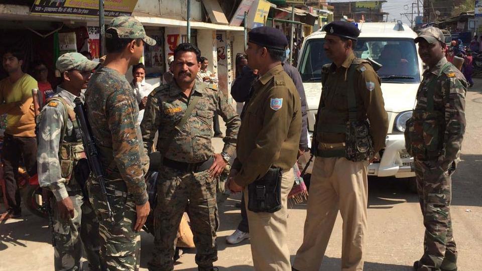 Bihar: Mob attacks police station after rumour of tribal man’s death in ...