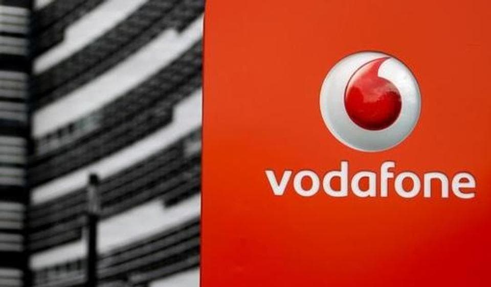 Banks fight for $40 million fee for advising Voda-Idea merger ...