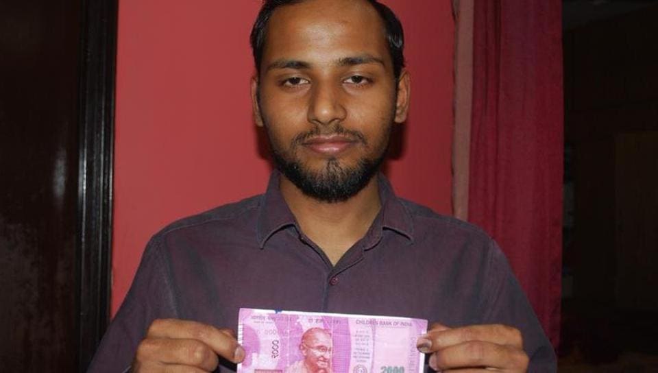 Fake Rs 2,000 notes: Another ‘Children Bank of India’ victim steps ...