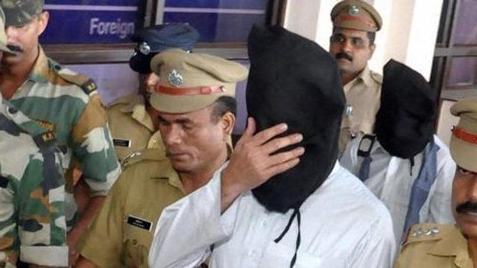 ‘irfs Arshi Qureshi Converted Youth To Islam Promised Them 72 Virgins In Heaven Mumbai News