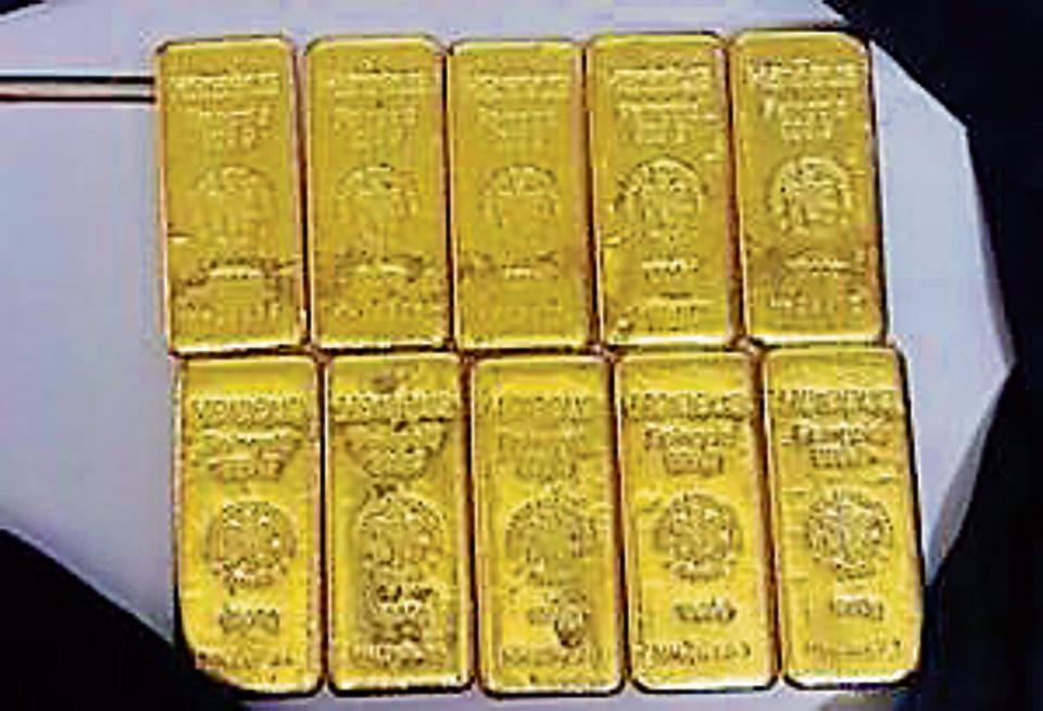Gold bars worth Rs 2.82 crore seized at Delhi airport | Latest News Delhi