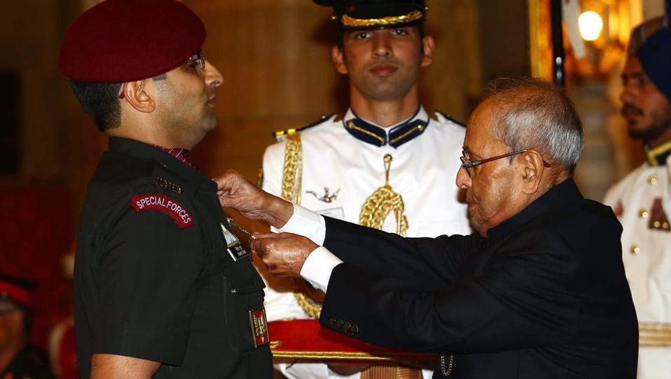 President honours surgical strike heroes with gallantry medals | India News