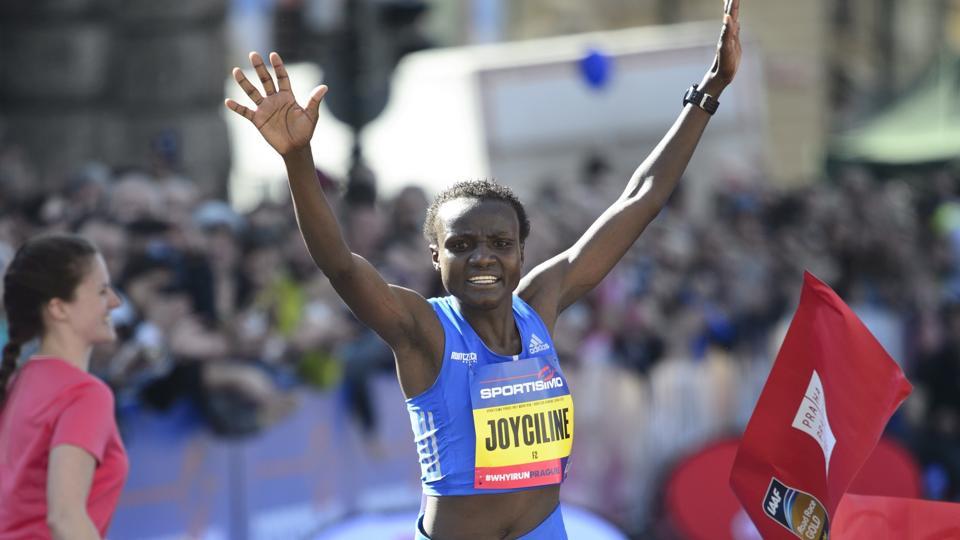 Joyciline Jepkosgei smashes three world records at Prague Half Marathon ...