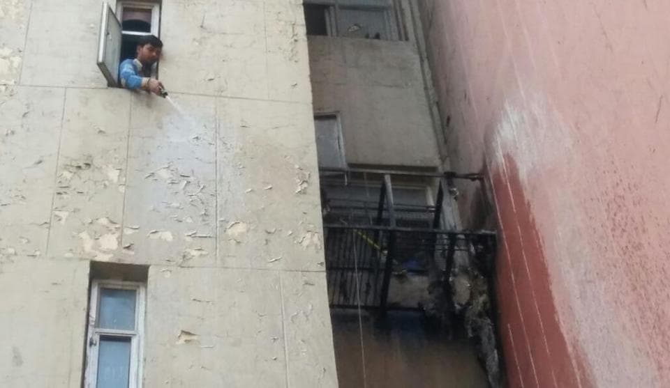 Fire at Jeevan Prakash building in central Delhi, no one hurt | Latest ...