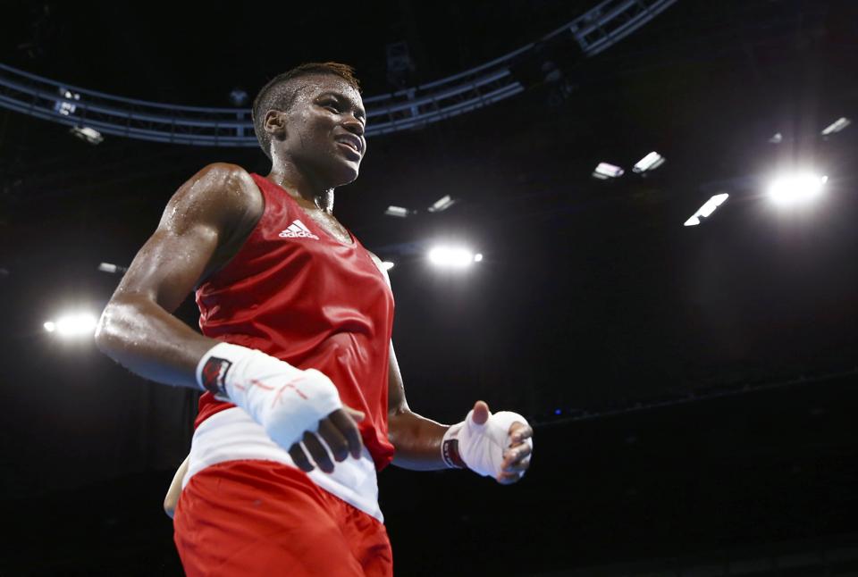 Britain’s double Olympic boxing champ Nicola Adams wins on pro debut ...