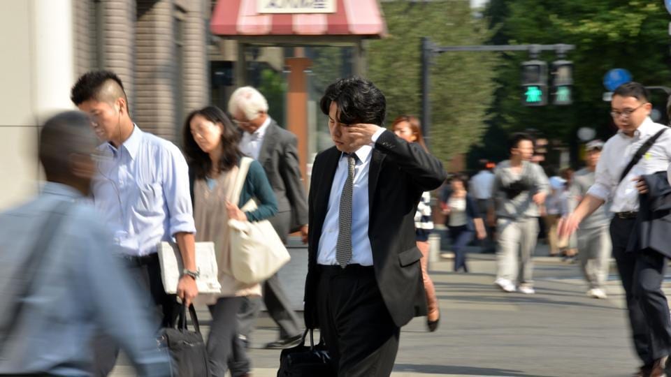 Death by overwork: Japan puts 100-hour cap on overtime, critics call it ...