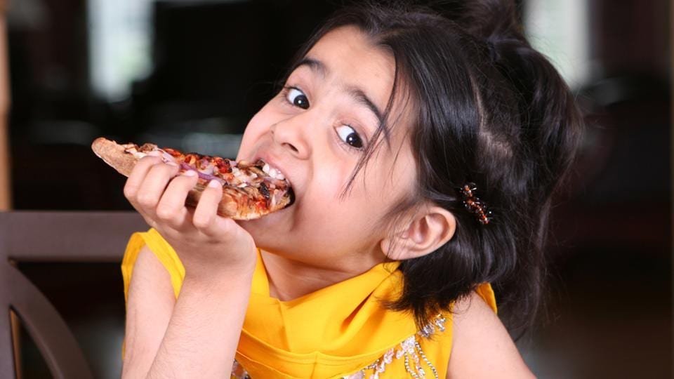 Attention parents. Don’t overfeed your kids to soothe their negative ...