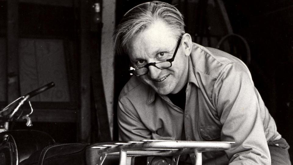 Zen and the Art of Motorcycle Maintenance author Robert M Pirsig dead ...
