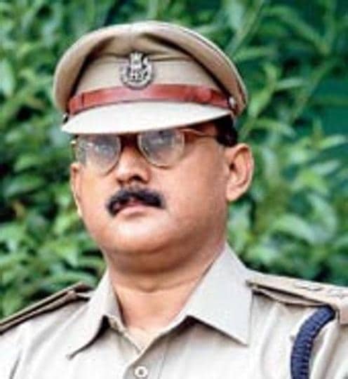 IPS officer fights Bihar government for 10 years, wins, seeks double ...