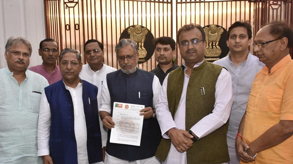 BJP demands criminal case against Lalu Prasad | Hindustan Times