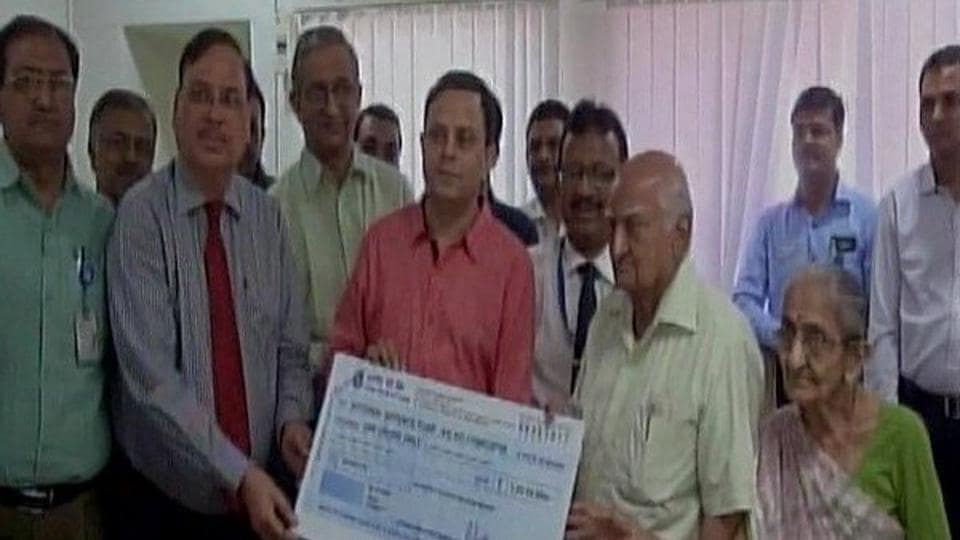 Gujarat: 84-year-old retired bank employee donates life savings to ...