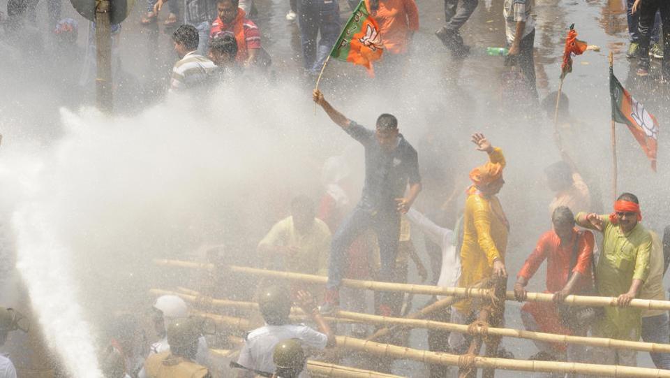 BJP’s protest in Kolkata turns into a mayhem | Hindustan Times