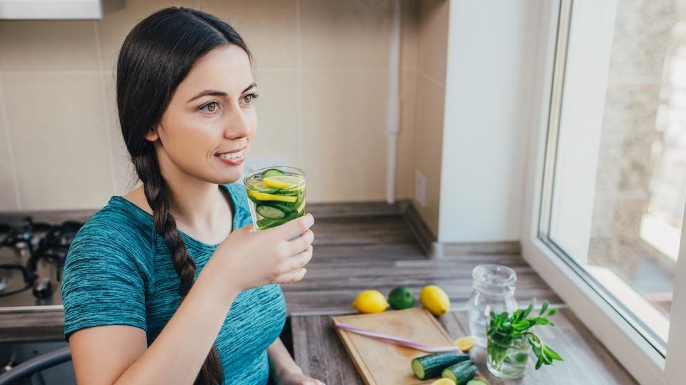 Sip your way to wellness: Beat the heat with healthy detox water this ...