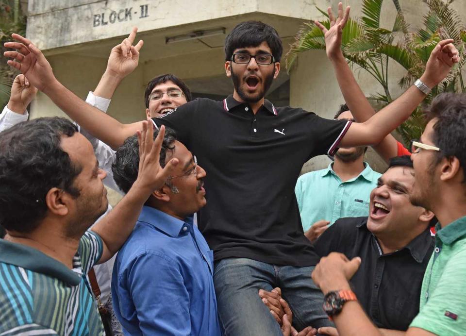 IIT JEE Advanced: Pune topper, No 2 overall Akshay Chugh quit gaming ...