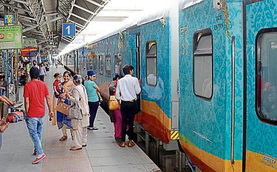 Luxury on wheels: Humsafar Express passengers hail facilities on board ...
