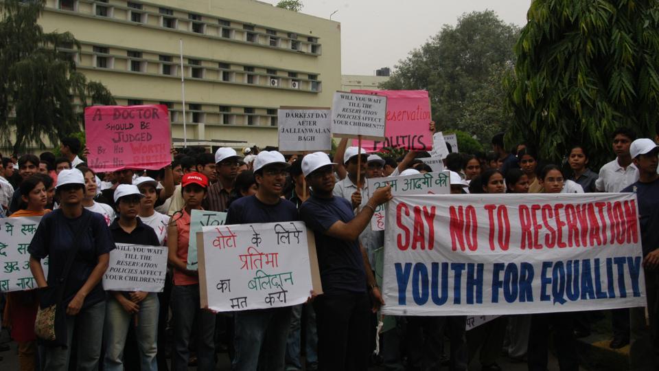 Govt employees against reservation in promotions | Latest News India ...