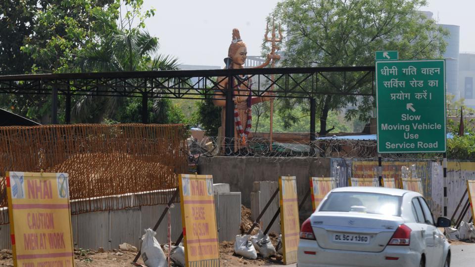 Gurgaon civic body told to shift Sector 29 crematorium by July-end | Hindustan Times