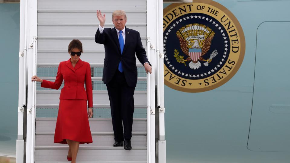 Fast-food fan Trump gets a taste of the French high life at Eiffel ...