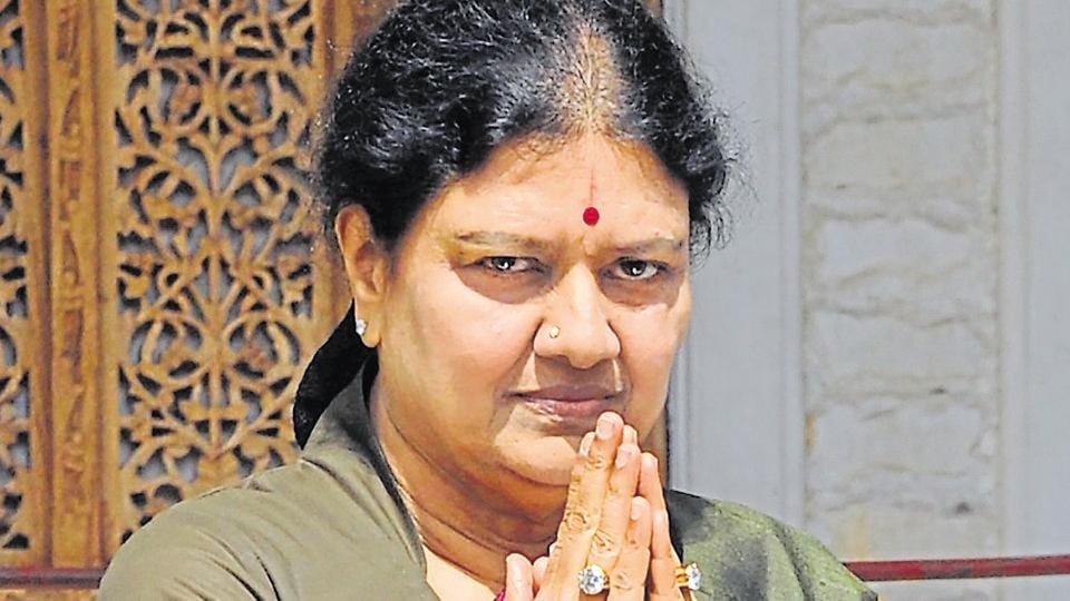 Sasikala gave Rs 2 cr to Karnataka prison officials for VIP treatment ...