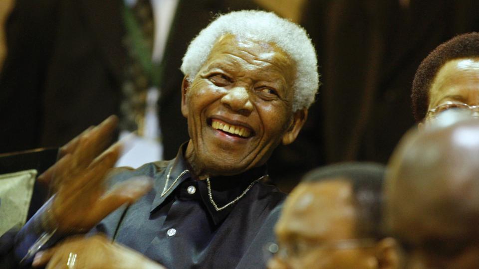 Nelson Mandela’s ambulance ‘caught fire’ as it was taking him to ...