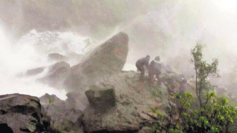 Pune man falls into gorge, spends night hanging on tree branch before ...
