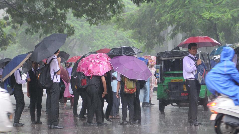 Heavy rain: schools closed in Ranchi, Jamshedpur Dhanbad, Giridih ...