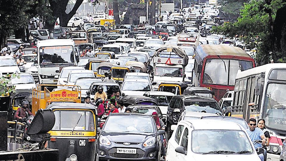 Pune has equal number of vehicles, people: PMC’s environment status ...