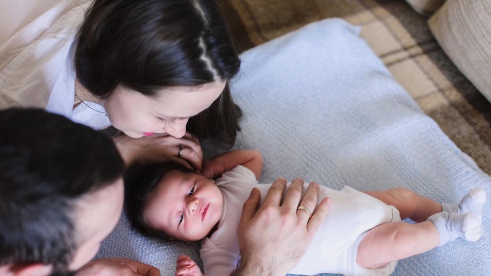 Having trouble agreeing on your child’s bedtime? This may affect your ...