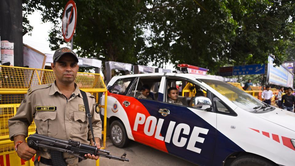 Police on high alert for I-day, 10,000 personnel to secure Old, Central ...