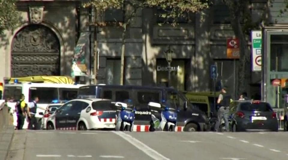 Van Rams Into Crowds In Barcelona When Vehicles Became Weapons In