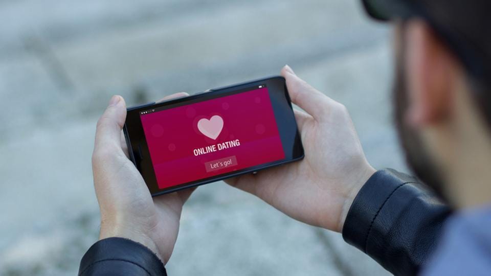 Online dating: Can an algorithm really match you with your dream date ...