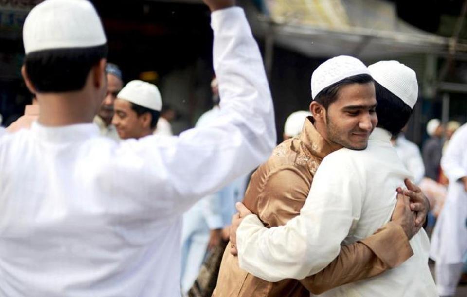 Swine flu alert: Cleric advises devotees to just exchange ‘salam ...