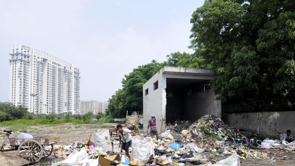 Garbage dump on vacant plot in Noida’s Sector 50 raises a stink ...