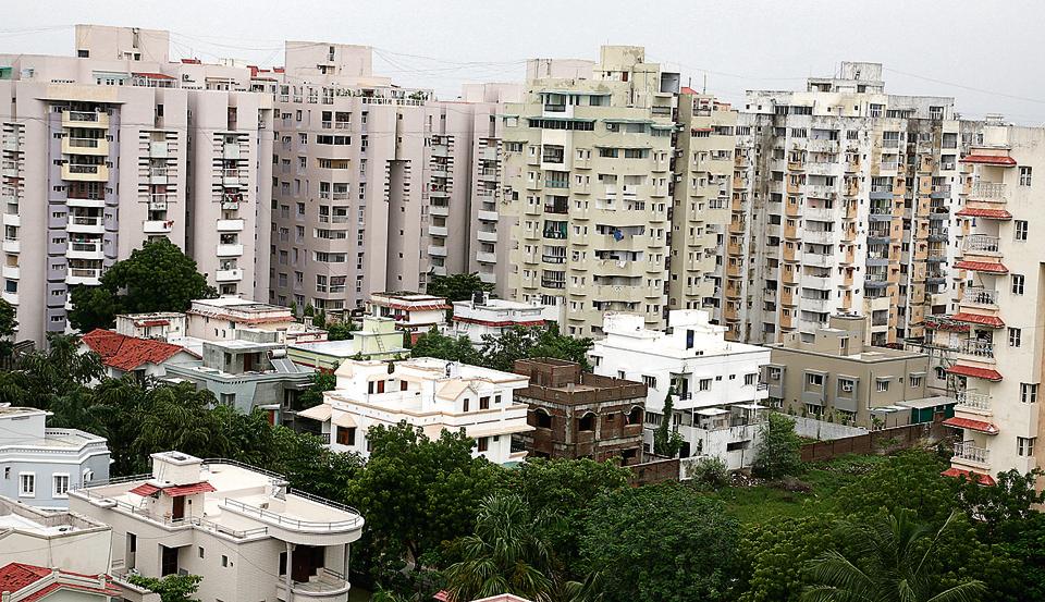 Affordable homes, shorter commutes see people move to smaller cities ...