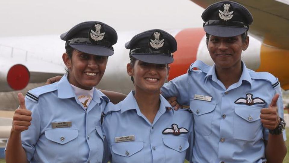 IAF women pilots set to fly Sukhoi-30 this month | Latest News India