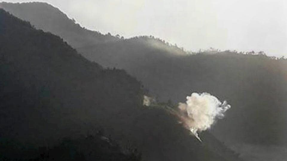 3 jawans injured as Pakistan opens fire in along line of control again ...