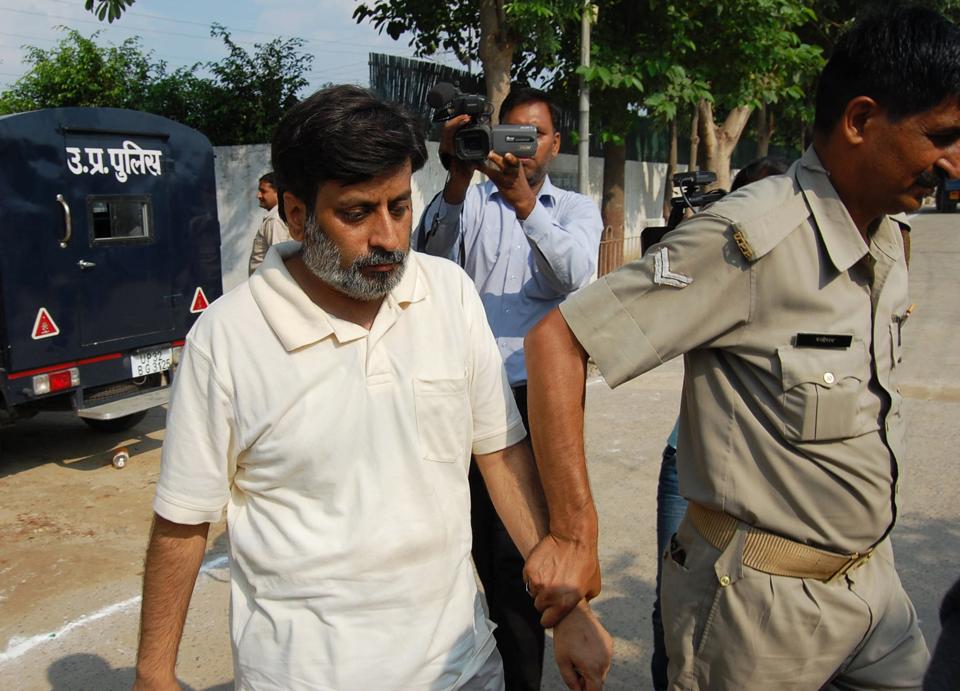 Aarushi Murder Case Talwars Lawyers Receive Copy Of Allahabad Hc