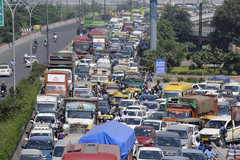 Noida district officials scramble to streamline traffic flow as state ...