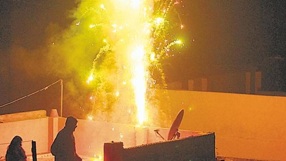 Diwali air pollution: Mumbai won’t breathe easy on Friday, says SAFAR ...