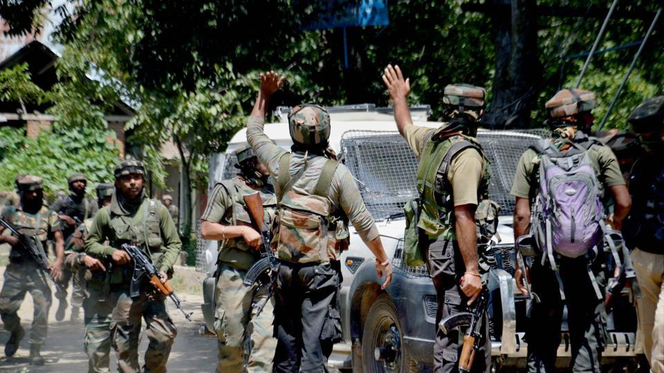 Hizbul Mujahideen Militant Arrested In Pulwama District Latest News