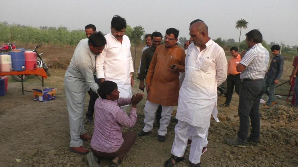 UP minister’s cavalcade runs over farmer’s field, ‘destroys’ seeds ...